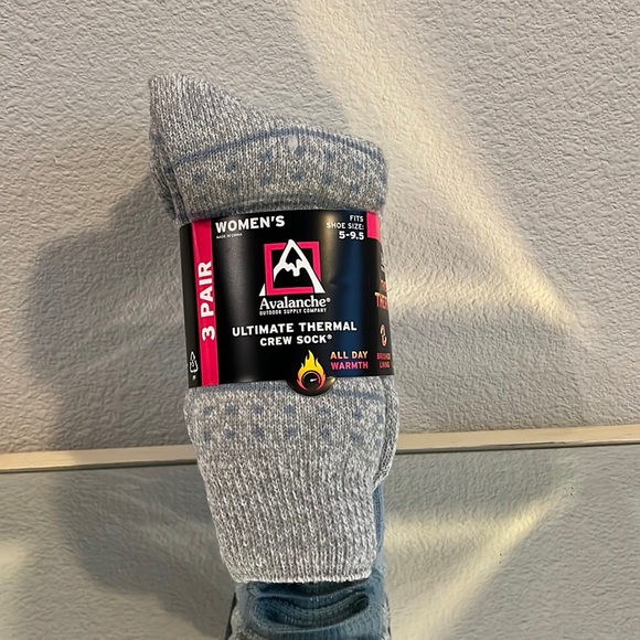 Avalanche | Other | Women Avalanche Ultimate Thermal Crew Sock | Poshmark
